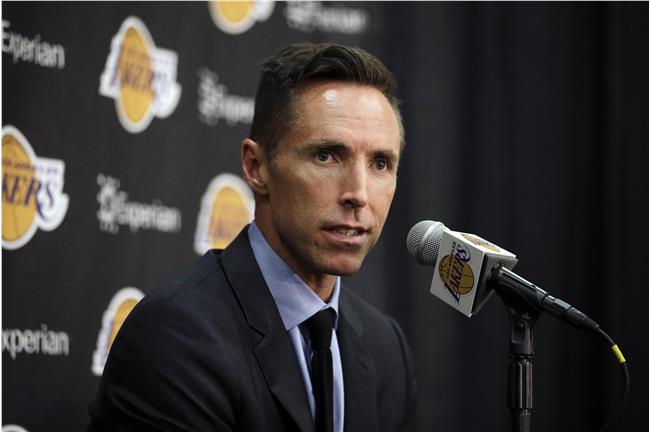 NBA／從未奪冠抱憾退休 Nash謙稱：我不是傳奇 | 生活 | 三立新聞網 SETN.COM