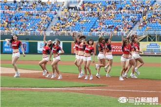 Lamigo桃猿「五子趴」林予晞開球｜娛樂圖輯｜娛樂星聞 STAR.SETN.COM