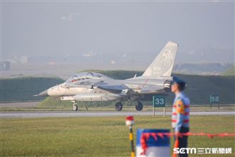 清泉崗基地開放 雷虎小組、F16吸睛｜娛樂圖輯｜娛樂星聞 STAR.SETN.COM