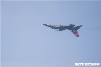 清泉崗基地開放 雷虎小組、F16吸睛｜娛樂圖輯｜娛樂星聞 STAR.SETN.COM