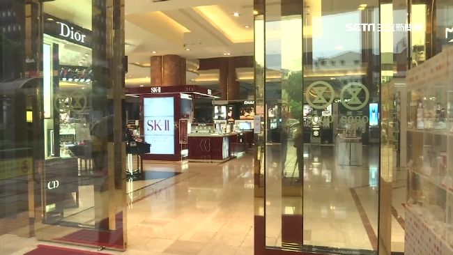 SOGO商圈假日人潮少很多？網揭「屹立不搖」內幕 | 財經 | 三立新聞網 SETN.COM