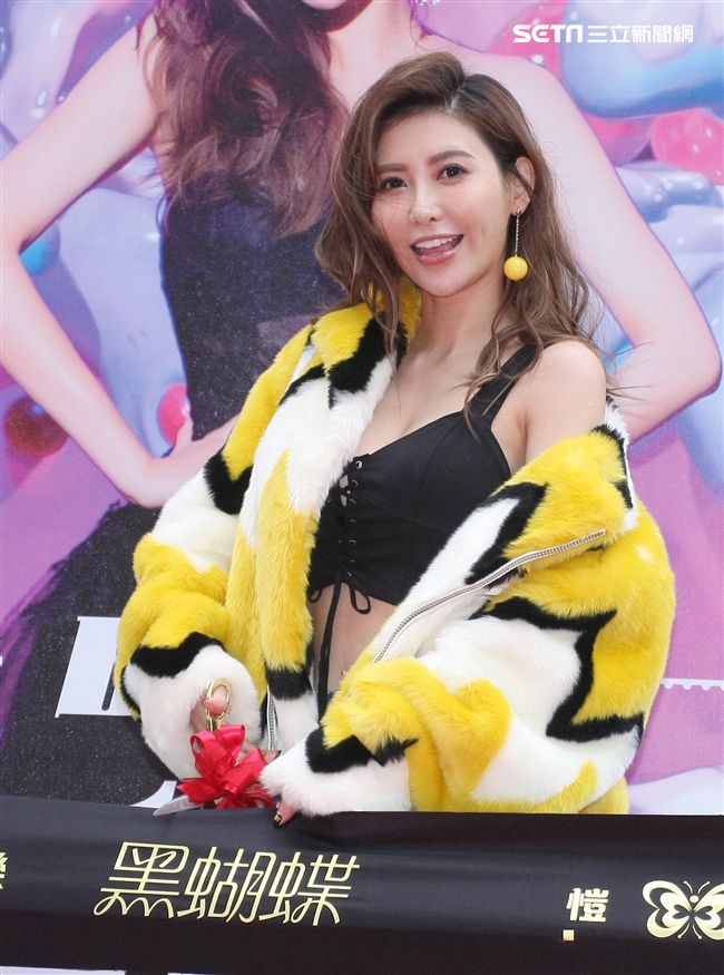 愷樂《黑蝴蝶》3D藝術地畫揭幕｜娛樂圖輯｜娛樂星聞 STAR.SETN.COM