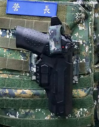 陸軍換用新式國造T75K3手槍｜娛樂圖輯｜娛樂星聞 STAR.SETN.COM