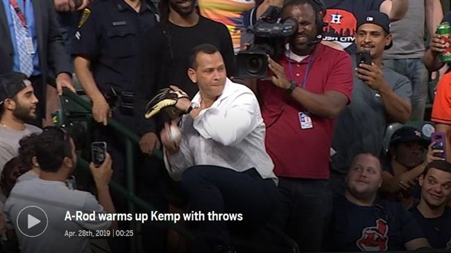 影／當球評手癢！ A-Rod觀眾席和太空人外野手傳接球 | 運動 | 三立新聞網 SETN.COM