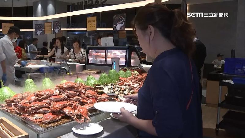 吃到飽CP值低？幾歲後「不再吃buffet」 全場喊一數字：兩輪就飽 | 生活 | 三立新聞網 SETN.COM