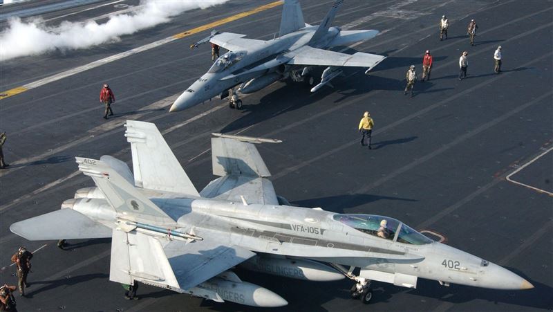 富商擁最強大私人空軍…46架F18！成為美軍訓練假想敵 | 國際 | 三立新聞網 SETN.COM