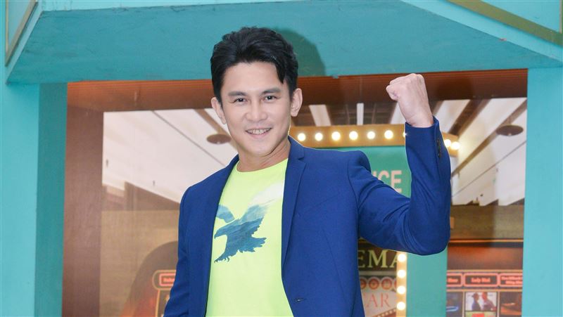 慘被7旬老伯拖進蒸氣室 Terry全身被澆熱水差點往生 | 娛樂星聞 | 三立新聞網 SETN.COM