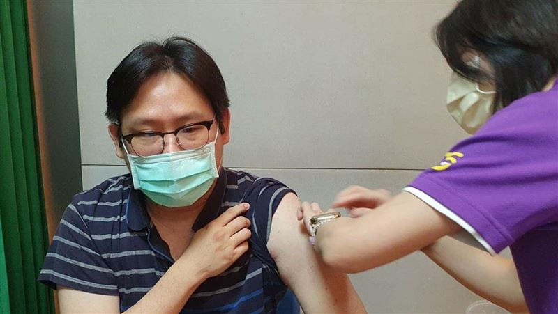 12點AZ懶人包！前台大醫：78歲老媽幾乎沒有不舒服 | 生活 | 三立新聞網 SETN.COM