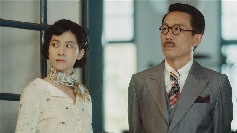 360億舊台幣貶值成90萬！連俞涵救欠債家業「往前衝」 | 娛樂星聞 | 三立新聞網 SETN.COM