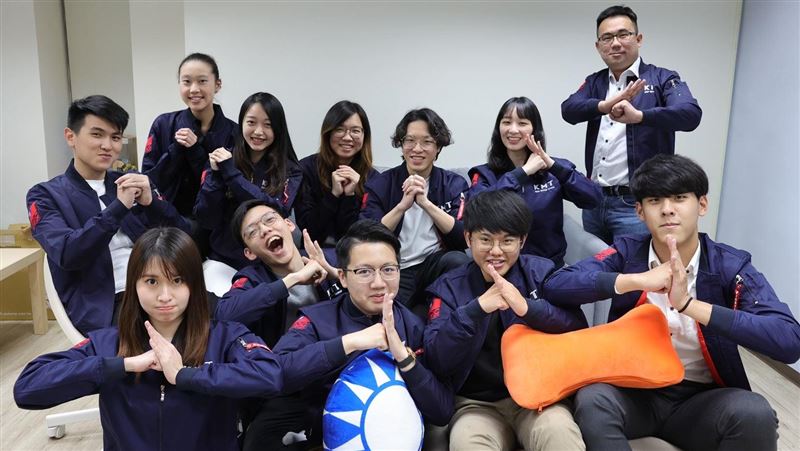 緬懷329！藍營11青年展活力「她」成史上最年輕執行長 | 政治 | 三立新聞網 SETN.COM