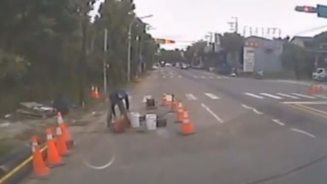 快訊／下水道施工拉線！桃園「1工人昏迷」OHCA送醫 | 社會 | 三立新聞網 SETN.COM