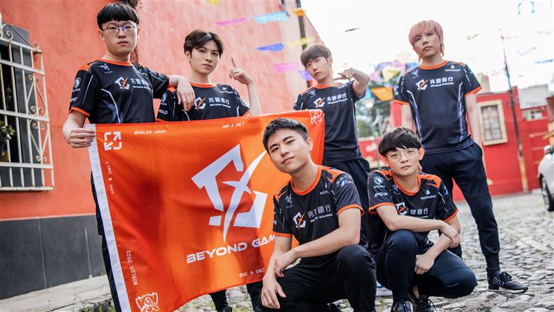 獨家／《英雄聯盟》世界賽苦吞2連敗…BYG隊經理：灌了滿多雞湯的 | 生活 | 三立新聞網 SETN.COM