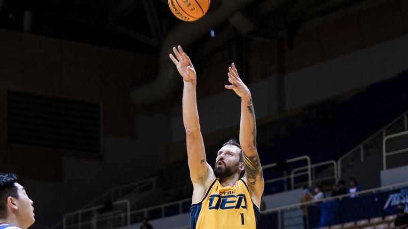 洋將艾德關鍵超前三分彈 中信特攻T1熱身賽險勝全家海神 | 運動 | 三立新聞網 SETN.COM