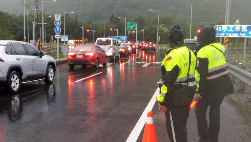 228連假！蘇花路廊預估25日清晨5時起湧現首波南下車流 | 生活 | 三立新聞網 SETN.COM