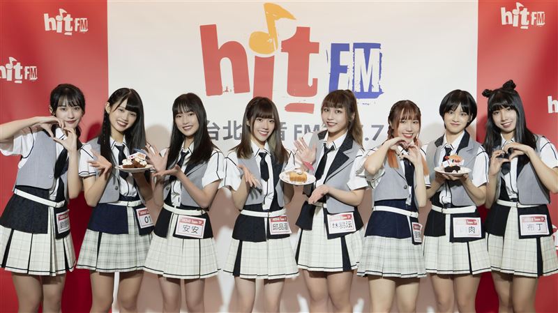 AKB48辣舞還送粉絲福利！做這件事暴動了 羞說：我好飽喔 | 娛樂星聞