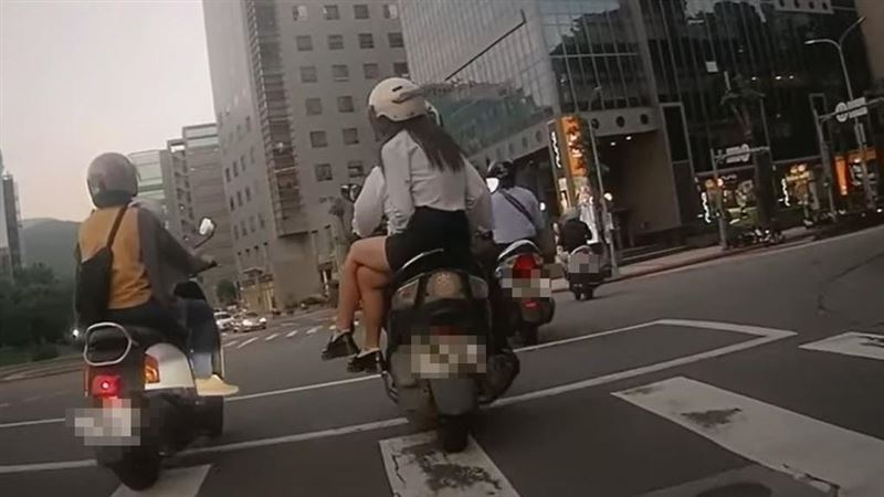 「窄裙OL」翹腿側坐機車防曝光！他大讚漂亮：但罰單免不了 | 社會 | 三立新聞網 SETN.COM