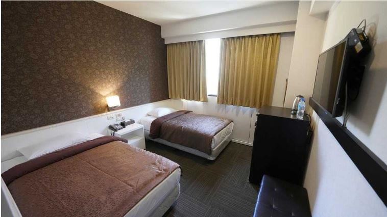 文化大學首創「溫泉飯店宿舍」 共250床位學生入住1天100多元 | 生活 | 三立新聞網 SETN.COM