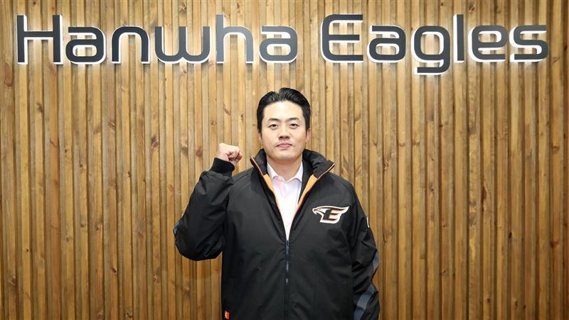 進職棒13年打擊率只有2成42 33歲宣告FA拿到637萬合約 | 運動 | 三立新聞網 SETN.COM