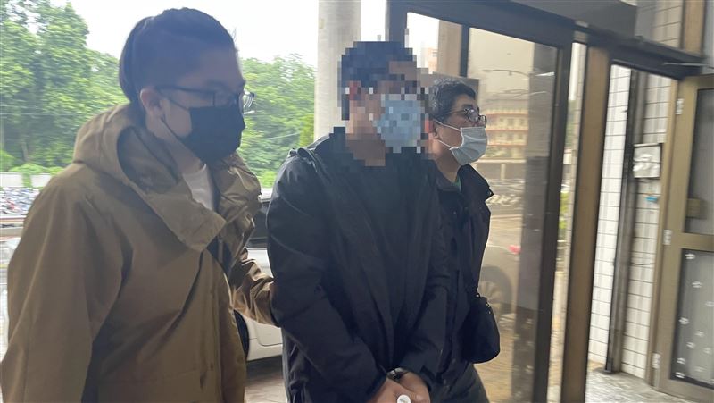 恐怖情人瞎扯「阿嬤要看病」！持槍囚禁前女友恐嚇討115萬 | 社會 | 三立新聞網 SETN.COM