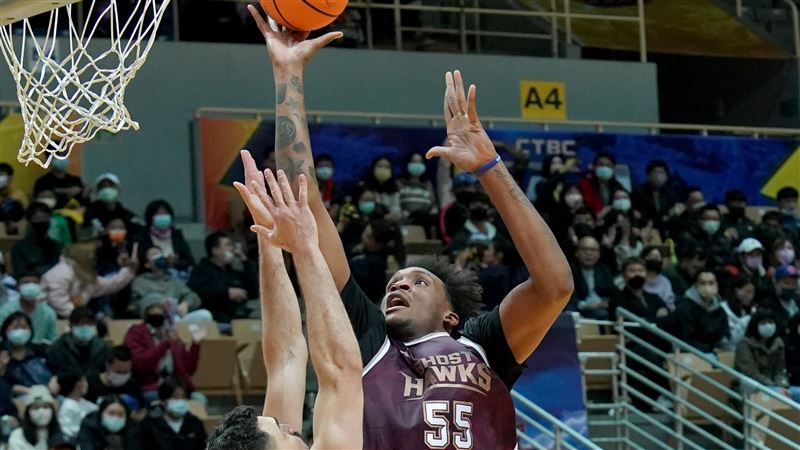 遭奪權出場後對主審裁判噴髒話 T1獵鷹洋將阿修羅被罰2萬 | 運動 | 三立新聞網 SETN.COM