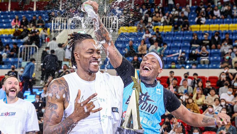 「魔獸」霍華德奪T1明星賽MVP 高喊：我不想離開台灣！ | 運動 | 三立新聞網 SETN.COM