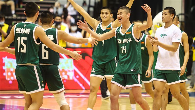 林現惟找回手感攻27分！獲單場MVP 率松山擊退能仁奪HBL季軍 | 運動 | 三立新聞網 SETN.COM