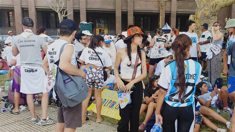 通膨飆破104％物價也創新高！阿根廷民眾「存不到錢」怨：快活不下去 | 國際 | 三立新聞網 SETN.COM