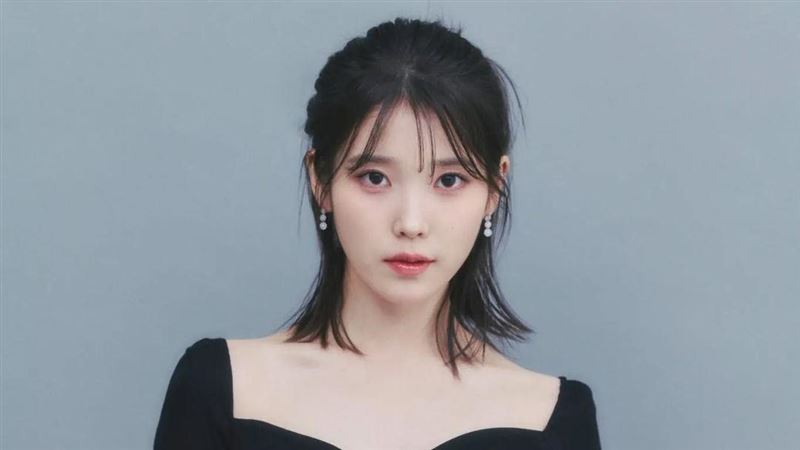 IU又捲抄襲爭議！他親赴警局告發侵害著作權 「6首名曲」全遭殃 | 娛樂星聞