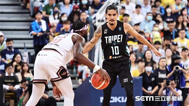 PLG／臺北富邦勇士持續重建 3Q台法混血「板凳奇兵」張文平 | 運動 | 三立新聞網 SETN.COM