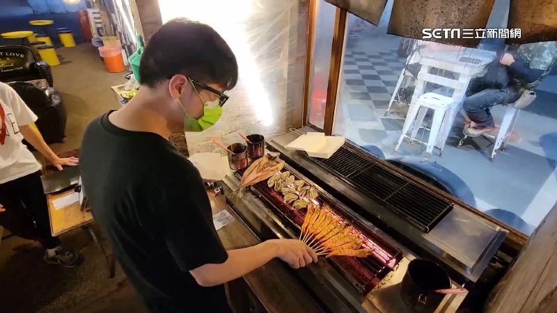 5隻烤蝦260元嫌貴！遊客酸「東大盤夜市」 老闆：都有標明價格 | 生活 | 三立新聞網 SETN.COM