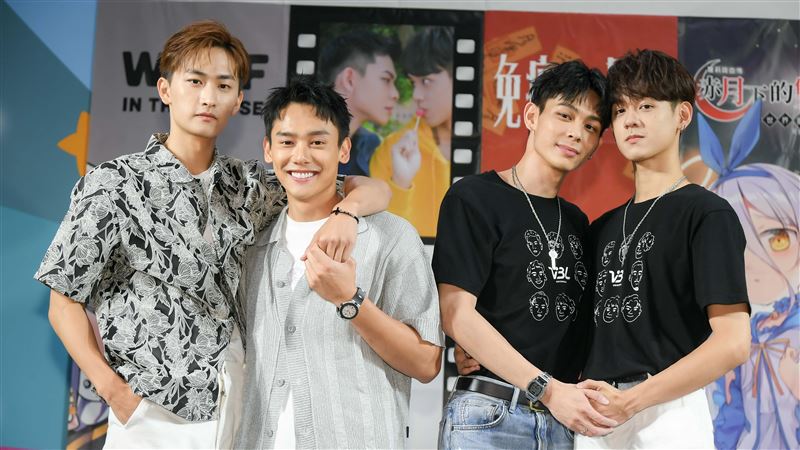 BL劇CP現身漫博掀暴動！洪暐哲「1舉動」惹怒楊懿軒吃醋生氣了 | 娛樂星聞 | 三立新聞網 SETN.COM