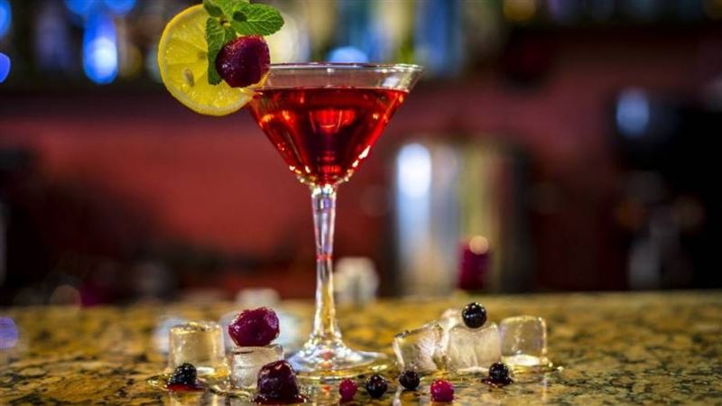 「3杯沙瓦」噴快2000！她怒揭酒吧驚人內幕 老闆喝4杯也要幫買單 | 生活 | 三立新聞網 SETN.COM