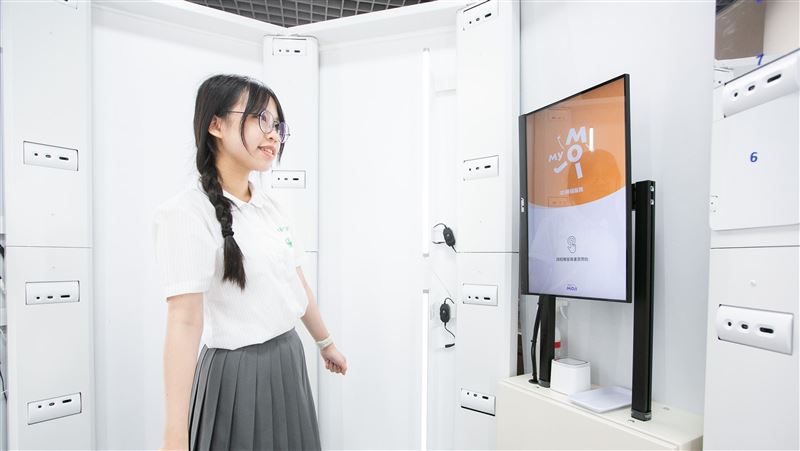 全台首創！520位高中新生用台灣大MyMoji打造「3D數位分身」 | 科技 | 三立新聞網 SETN.COM