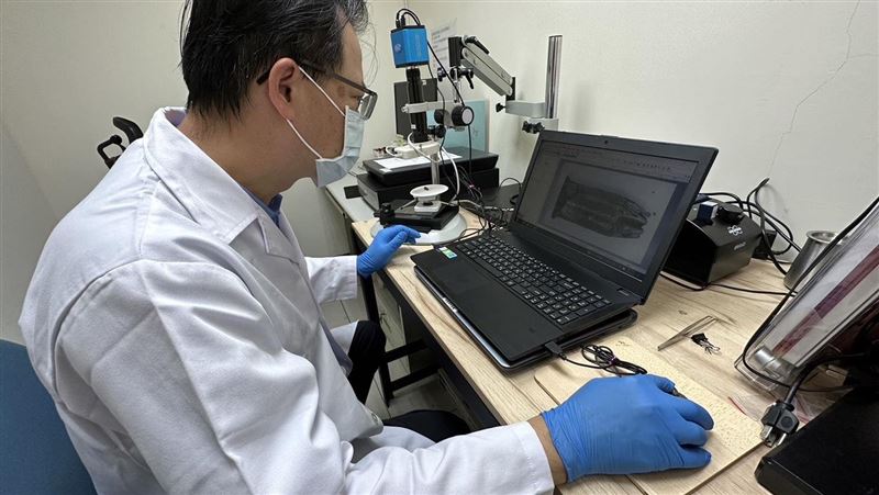 埔里男離家失蹤17年成無名屍 警採樣2次DNA鑑定尋親「落葉歸根」 | 社會 | 三立新聞網 SETN.COM