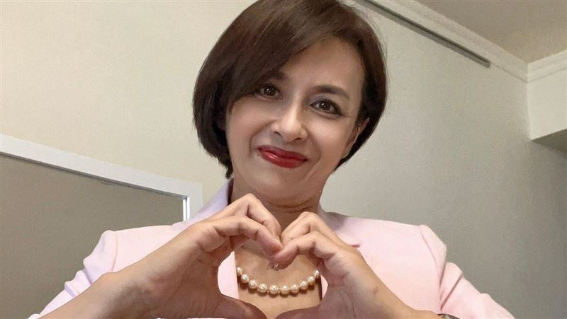 邱議瑩競選募款小物曝光 高雄147米及紅豆入列 | 政治 | 三立新聞網 SETN.COM