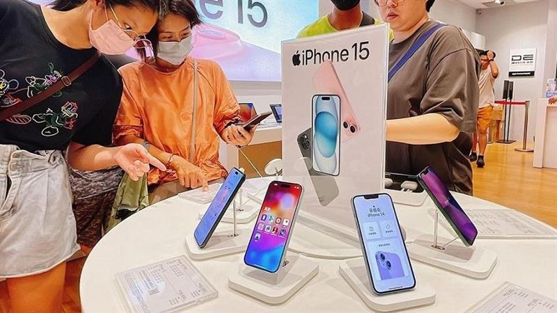 台灣最熱銷手機排行榜出爐！1款Android贏過iPhone 15 | 科技 | 三立新聞網 SETN.COM