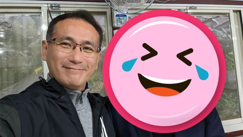 「微中分德德」來了！鄭運鵬Threads曬「父子」自拍 2萬人笑翻：糊弄 | 政治 | 三立新聞網 SETN.COM