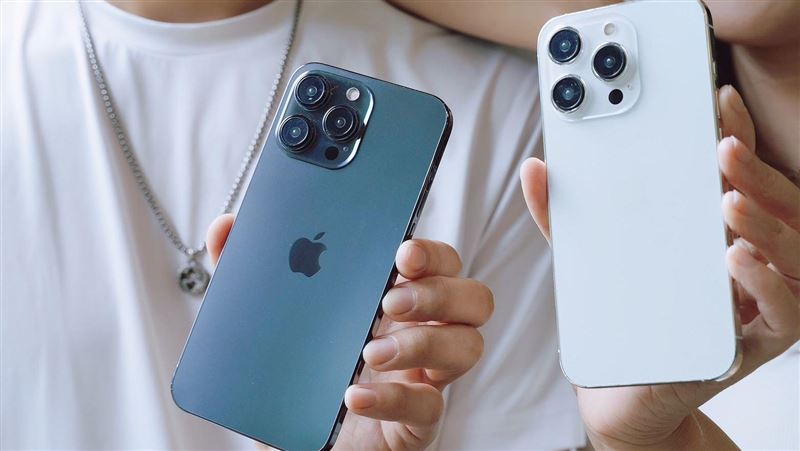新春優惠來了！iPhone15 Pro降價4千5 三星旗艦機省萬元 | 科技 | 三立新聞網 SETN.COM