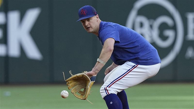 春訓才第1天 遊騎兵冠軍三壘手接滾地球弄傷小腿！球團安排照MRI | 運動 | 三立新聞網 SETN.COM