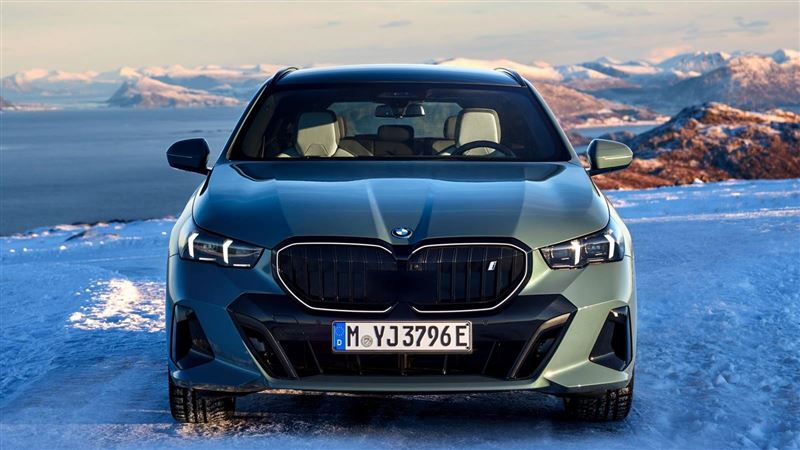 車壇唯一純電旅行車 BMW i5 Touring台灣預購開始 | 汽車 | 三立新聞網 SETN.COM