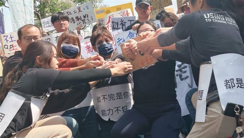 20％社工曾遇暴力！這行為居冠佔62％ 衛福部一處置大幅下降 | 生活 | 三立新聞網 SETN.COM