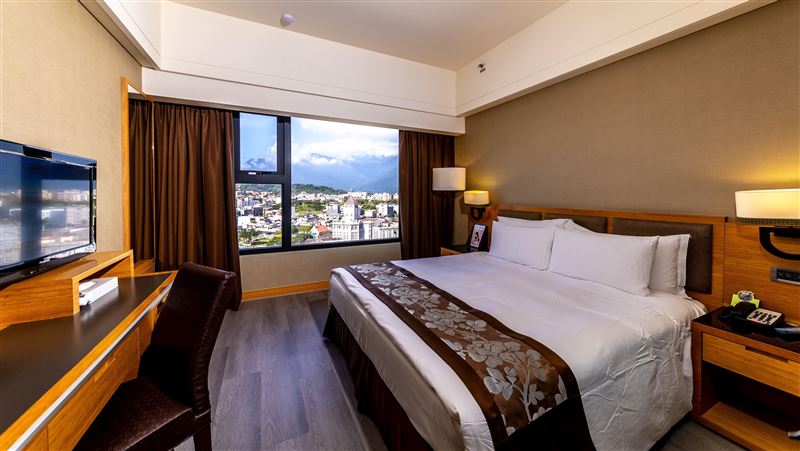 飯店也跟風ETF 00940！周末住房快閃價46折 12歲以下睡這+吃居然不用錢 | 生活 | 三立新聞網 SETN.COM