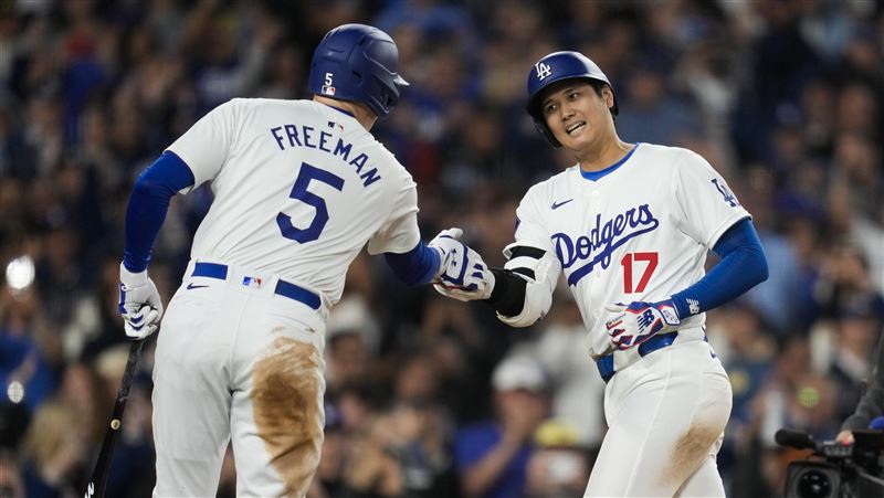 MLB／1好3壞沒有等！大谷翔平炸轉戰道奇首轟 隊友讓他洗瓜子浴 | 運動 | 三立新聞網 SETN.COM