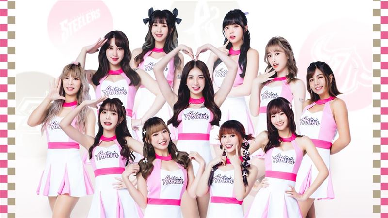 PLG／「我的⼥神Style」超香主題週 鋼鐵人本季⾸次啦啦隊全員簽名會 | 運動 | 三立新聞網 SETN.COM