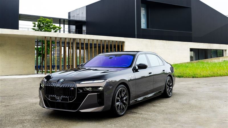 BMW i7 性能旗艦台灣開賣 - 鏡週刊 Mirror Media