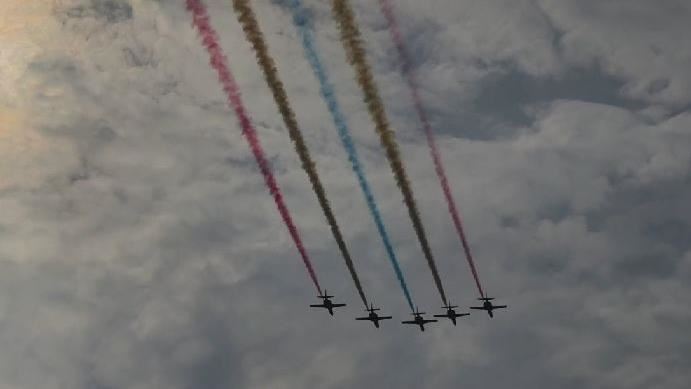 520就職典禮空中全兵力預演 雷虎小組飛越總統府 | 政治 | 三立新聞網 SETN.COM