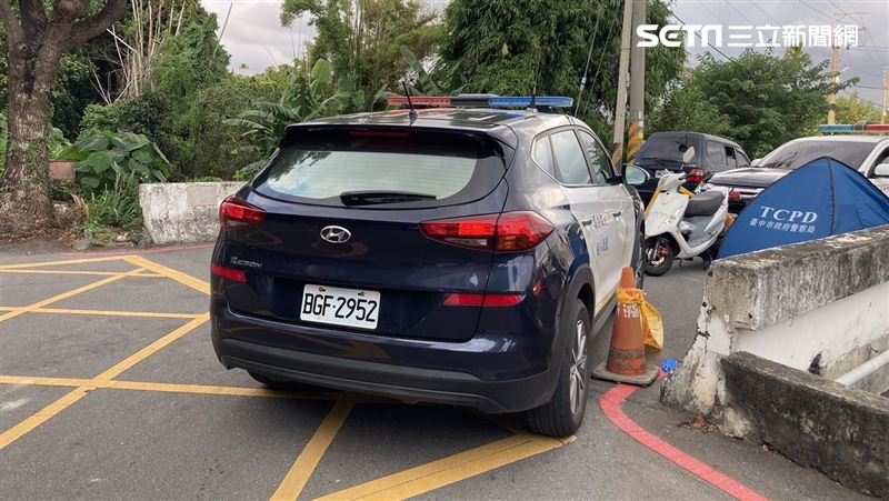 快訊／台中大雅驚見浮屍！56歲女子漂排水溝中載浮載沉 民眾嚇壞報警 | 社會 | 三立新聞網 SETN.COM