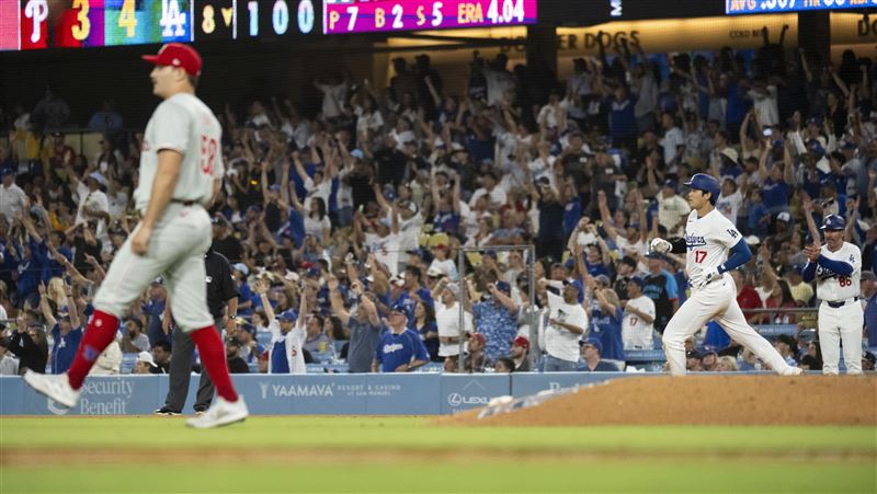 MLB／大谷翔平34轟飛過前隊友頭頂出牆 疑漏踩一壘！緊急折返補踩 | 運動 | 三立新聞網 SETN.COM