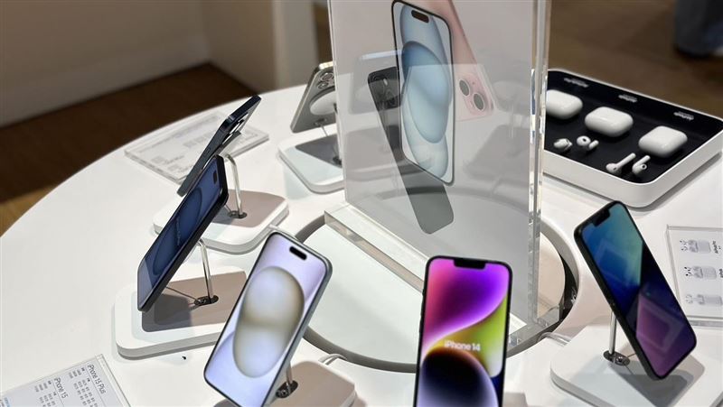 7月賣39.4萬支手機小跌2% 「這款陸系品牌」賣贏iPhone 15 Pro | 科技 | 三立新聞網 SETN.COM