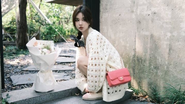 41萬網紅爆「吸毒、當小三」！核彈級內幕全被爆...昔因偷逃稅惹議 | 娛樂星聞 | 三立新聞網 SETN.COM